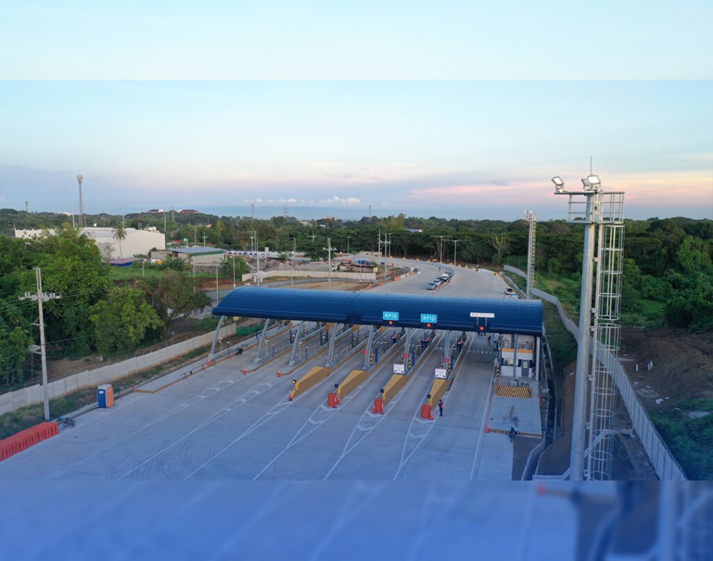 CALAX Opens Silang (Aguinaldo) Interchange - SAKSI NGAYON